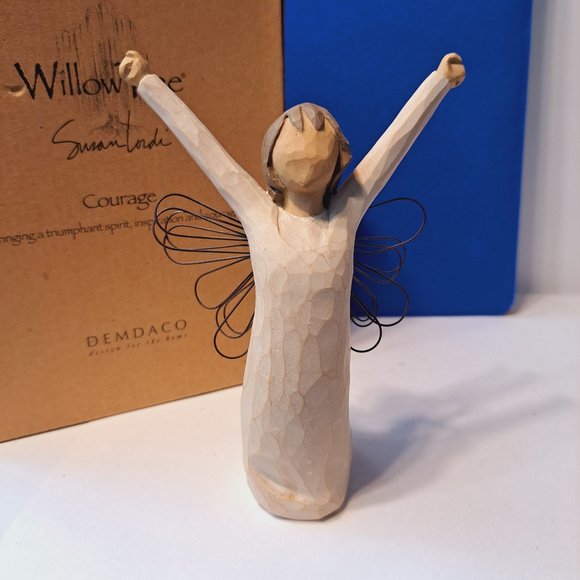 Willow Tree | Accents | Willow Tree 204 Courage Angel Figurine Sculpted ...